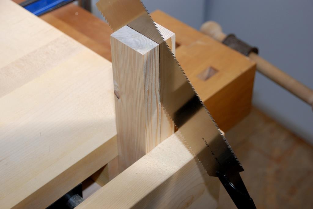 Sägen mit der Japansäge – eine Anleitung für Längsschnitte - Urban ...